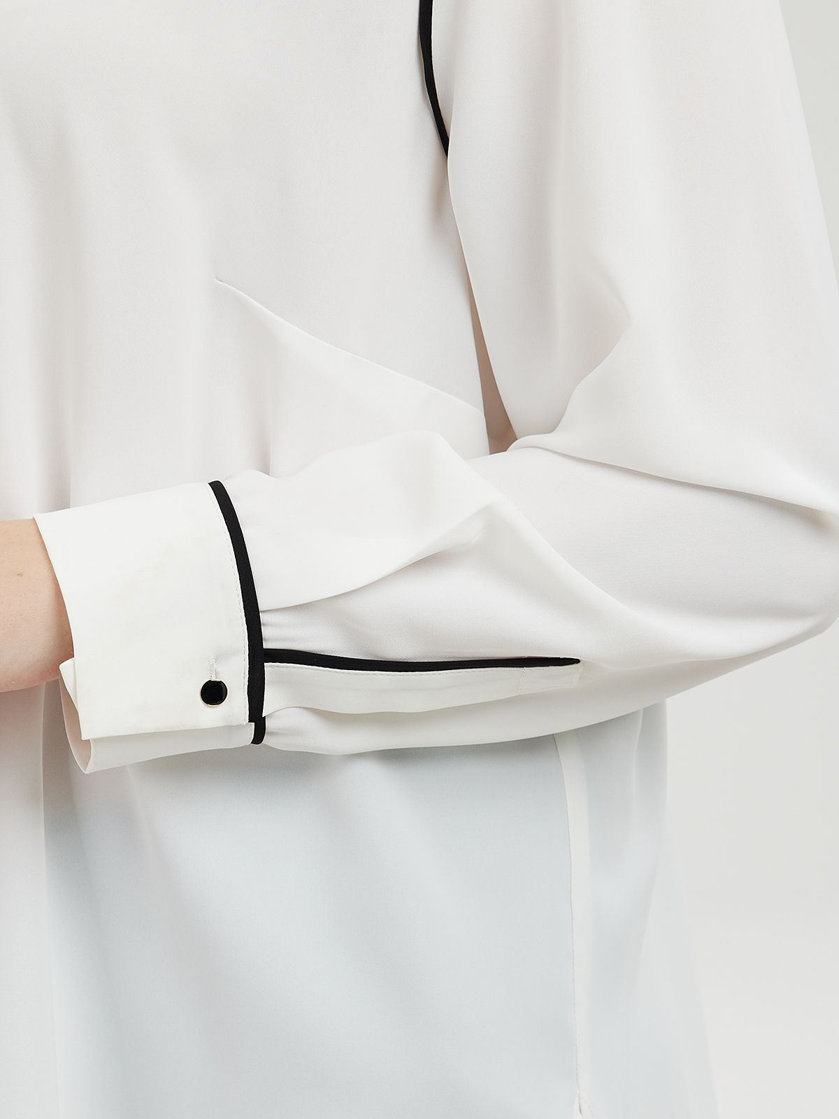 Long-sleeve two-tone blouse | mat fashion